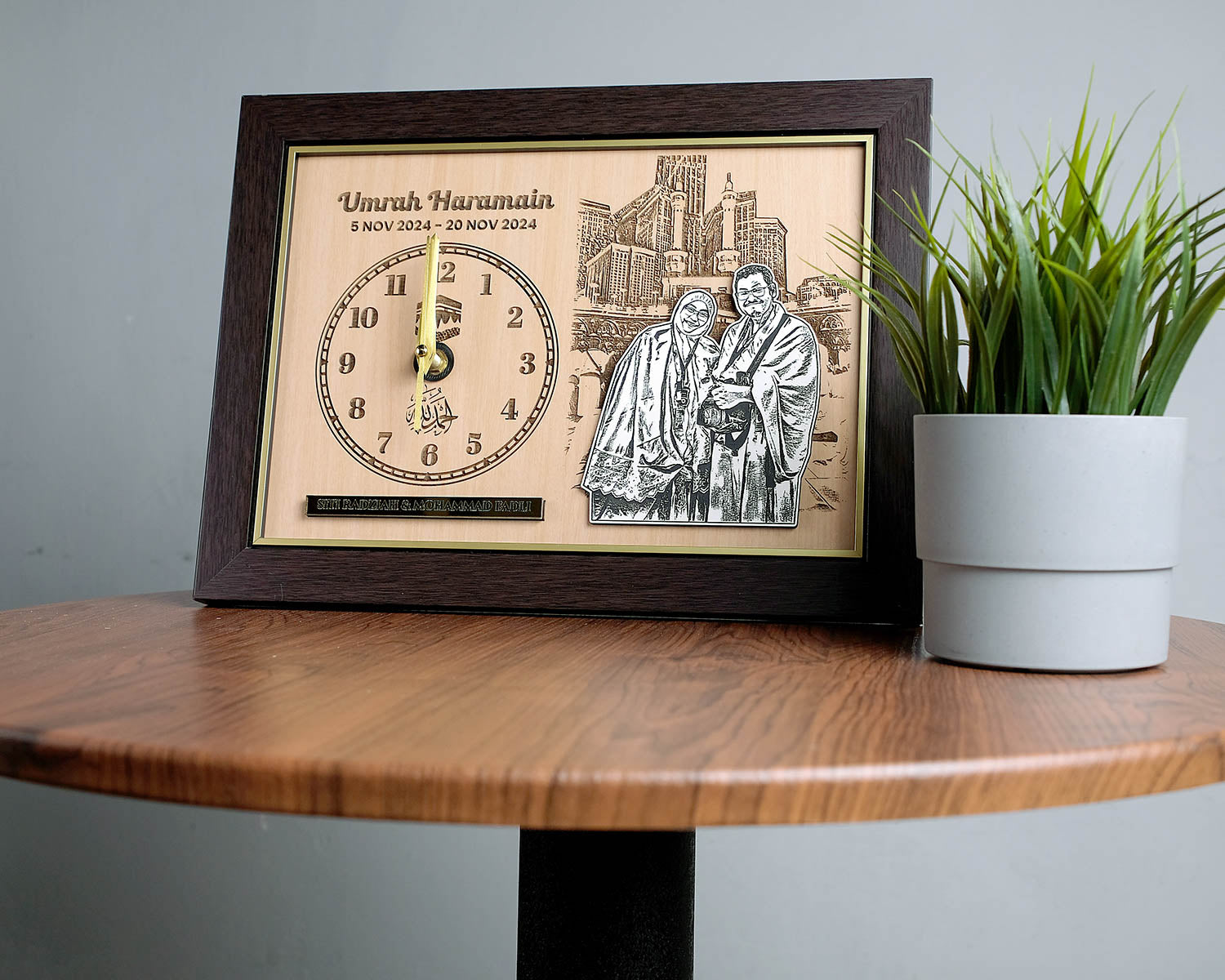 Personalised Desktop Plaque– LasercutMY